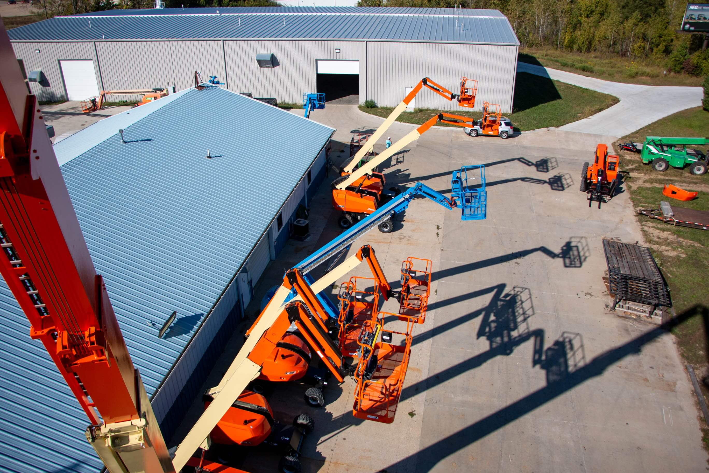 Contact Us | Lift Sales in St. Joseph, MO | IronWorks USA